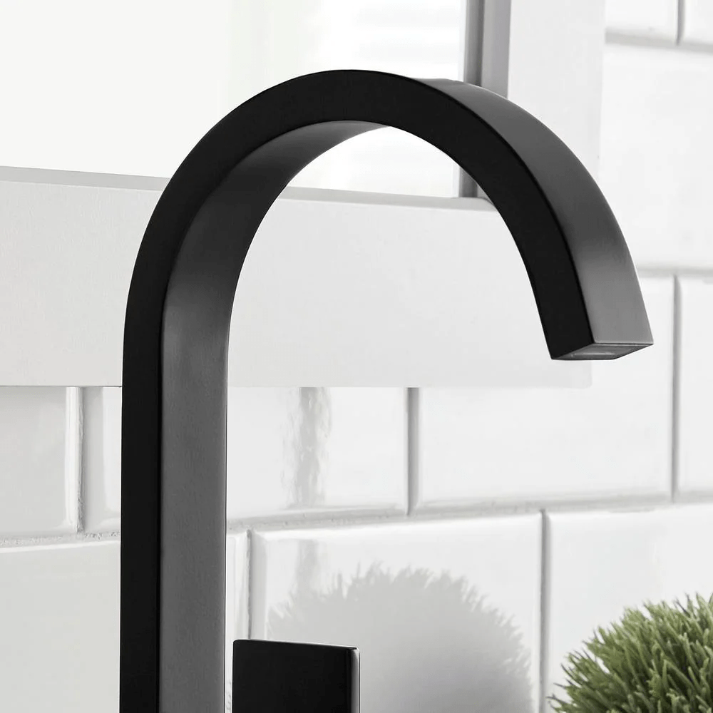 Glacier Bay Farrington 1003 264 771 Single Hole Single-Handle High-Arc ...