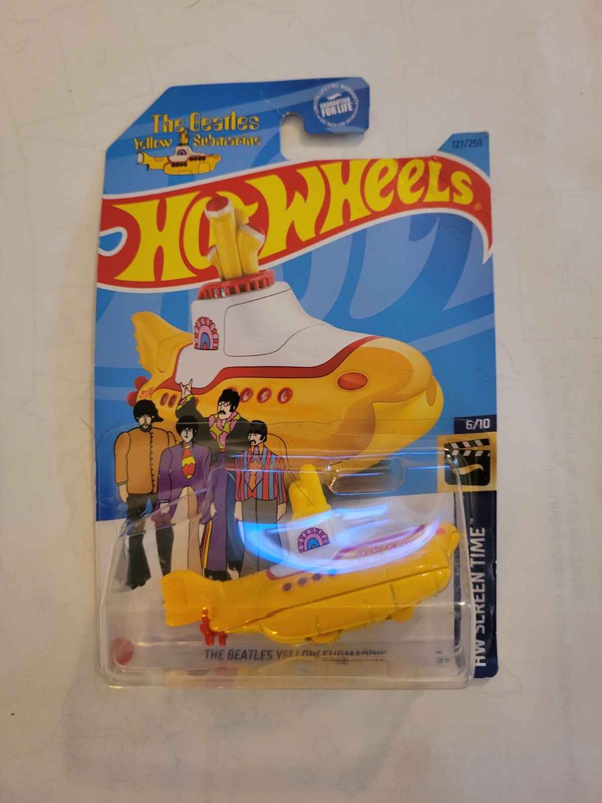 HOT WHEELS SCREEN TIME SERIES THE BEATLES YELLOW SUBMARINE -- ITEM #1536